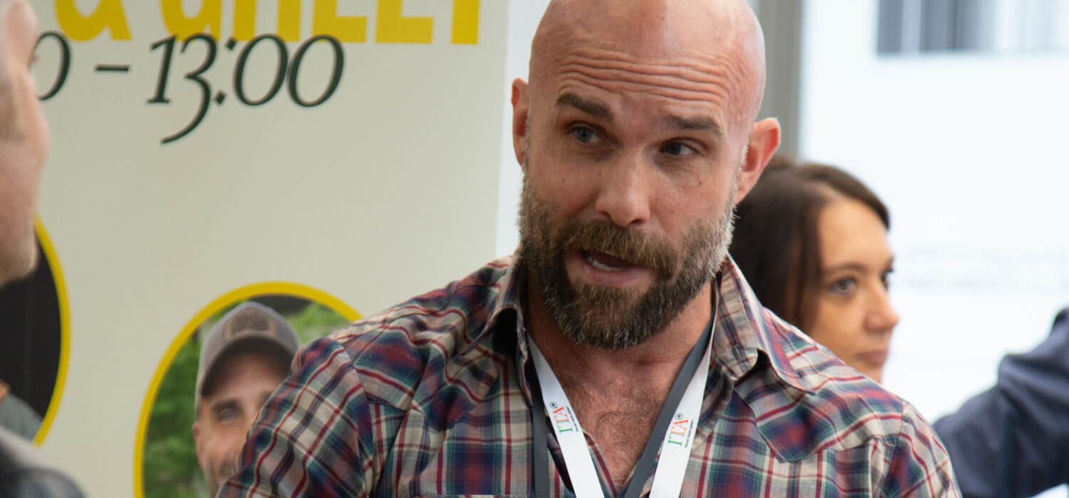 Lo storytelling della pelle di Ben Geisler, artigiano e influencer ...